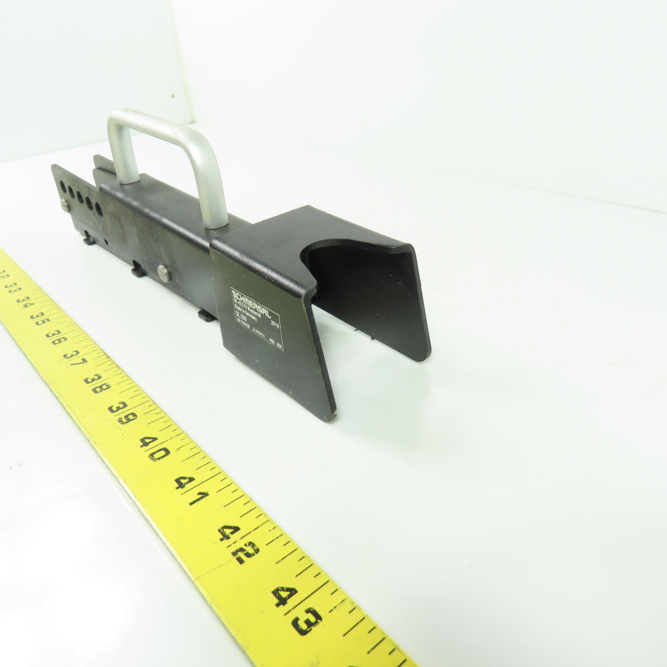 Schmersal SZ 200 Safety Lockout Tag Device – Bullseye Industrial Sales